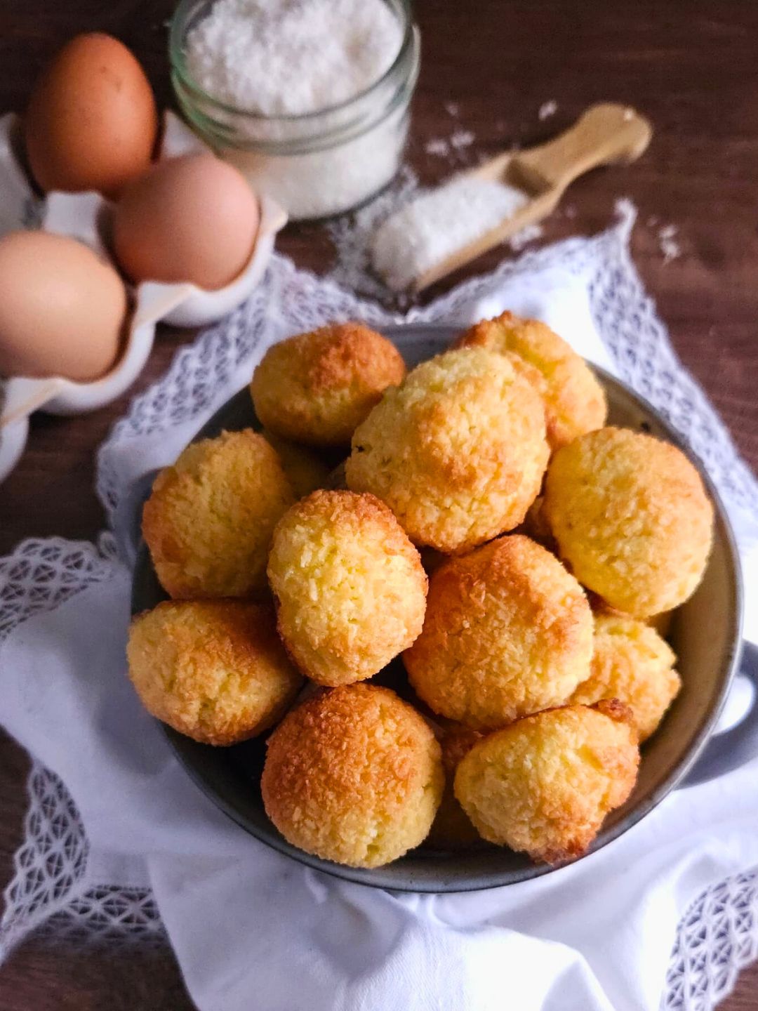 Simple Coconut Macaroon Recipe